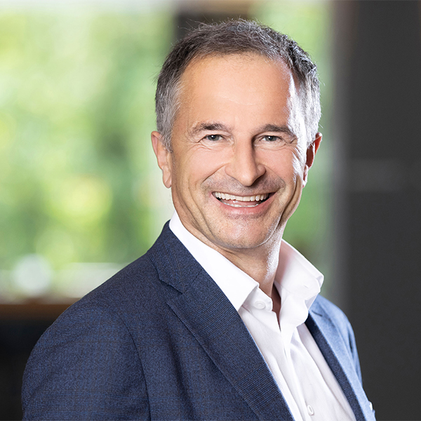 Geschäftsleitung | iba Büromaterial: günstiger Bürobedarf online bestellen